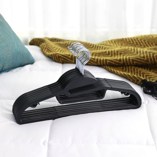 Black Plastic Hangers Set