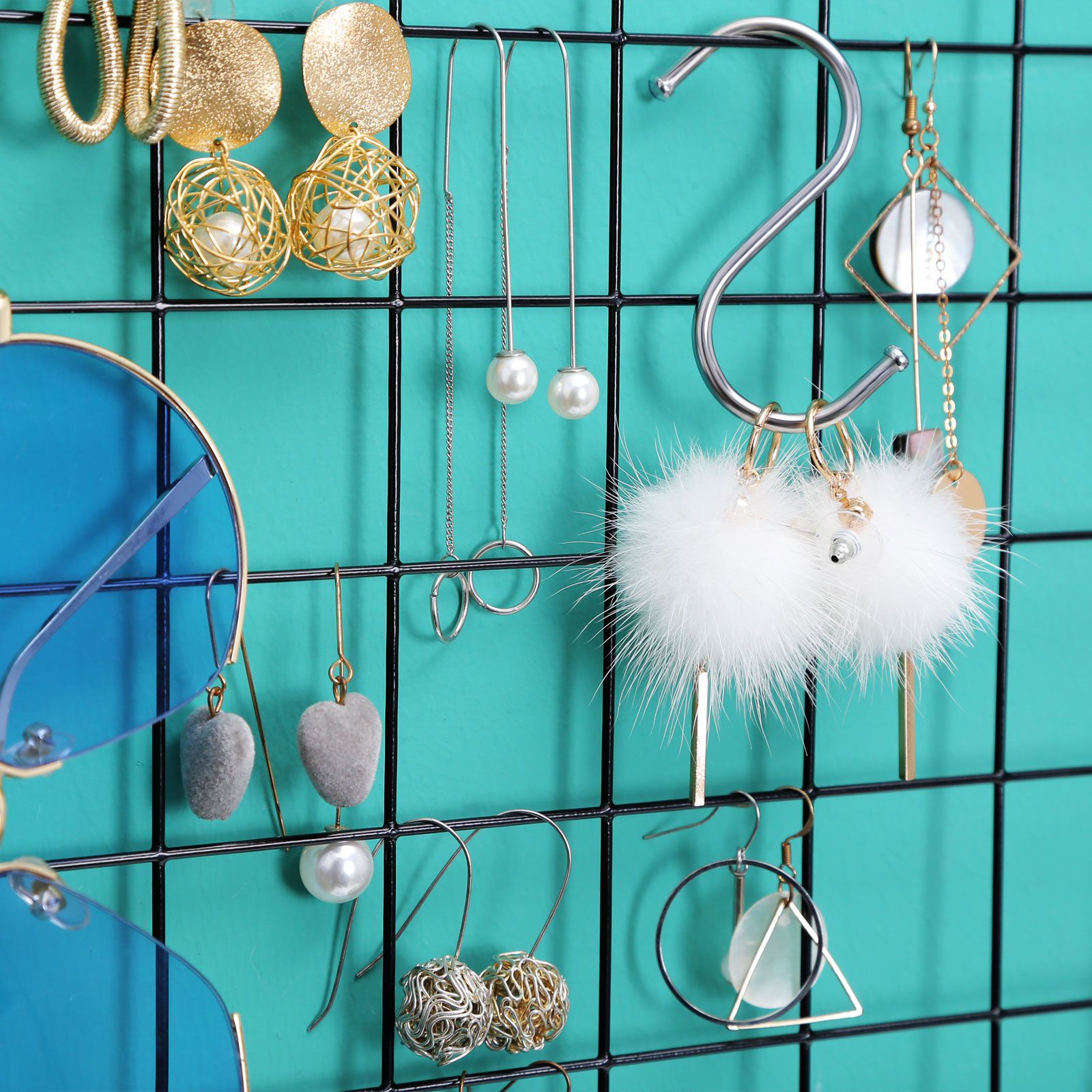 Grid Photo Wall - Wall Grid | SONGMICS